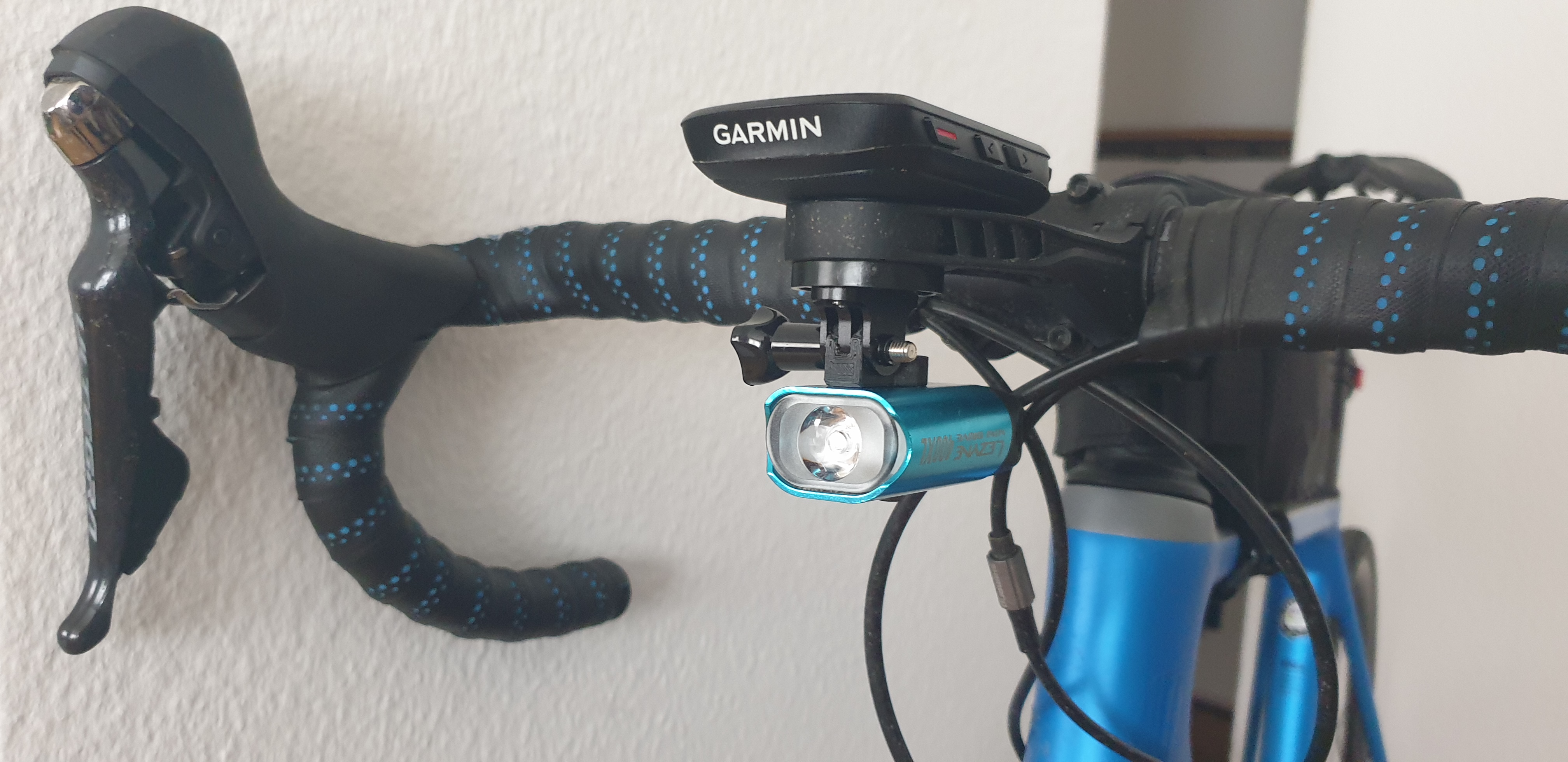 Lezyne front light GoPro mount (minimalist) by villaesper | Download ...