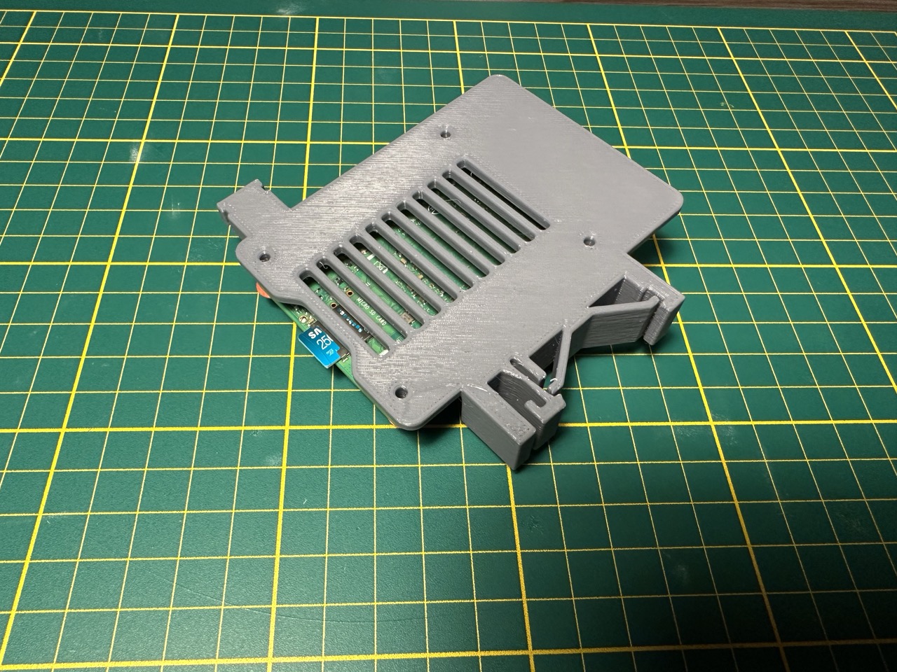 Raspberry Pi DIN Rail Mount by robobit | Download free STL model ...