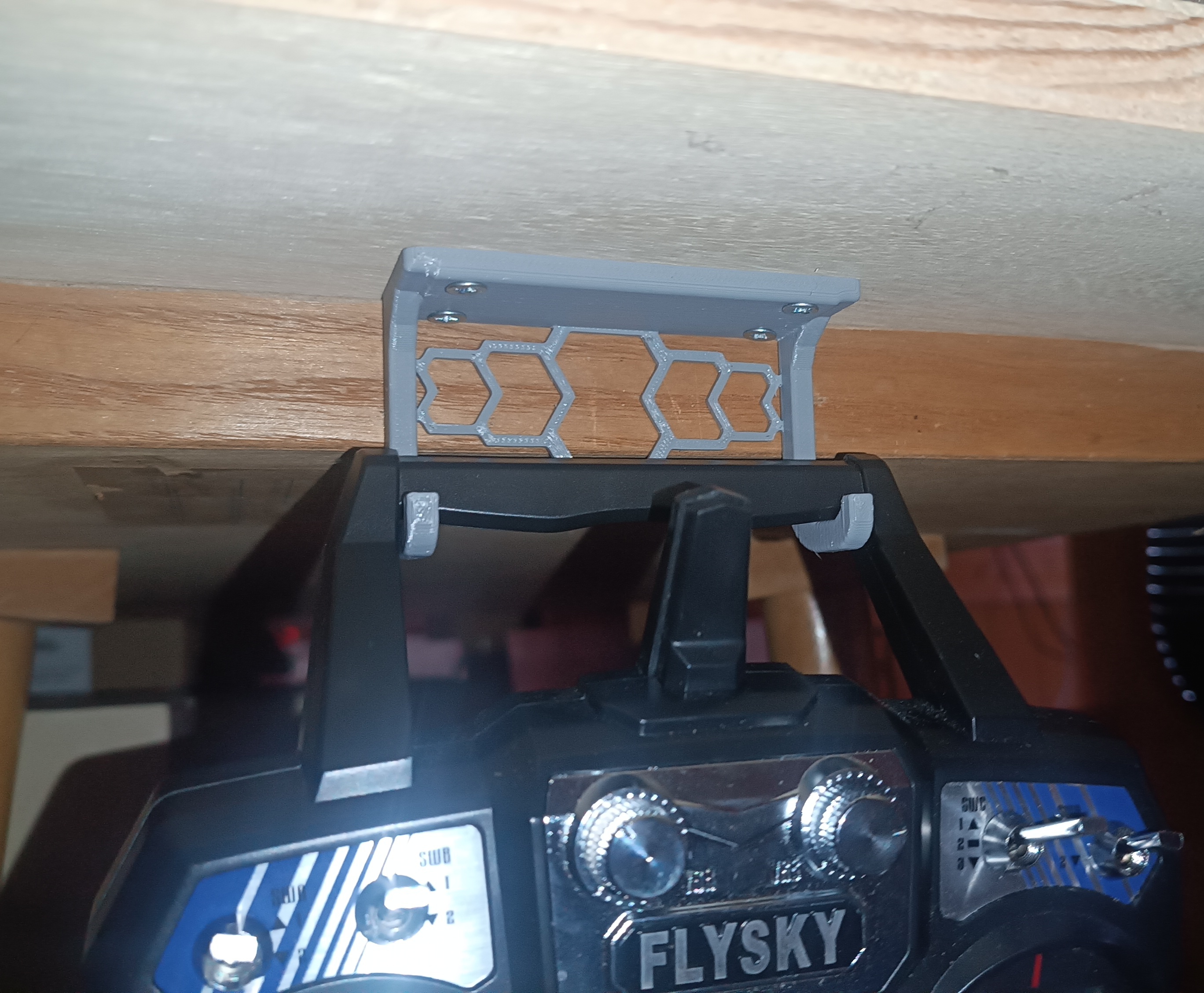 Flysky fs-i6 Hanger by David Ondřej | Download free STL model ...