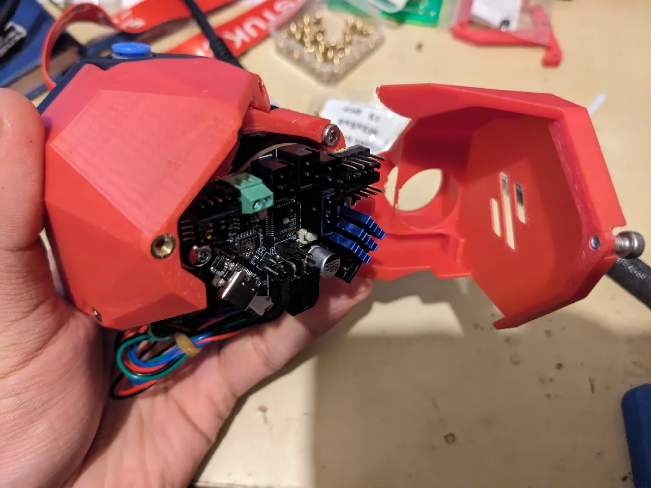 CB-G2: CAN Bus for Galileo 2 Extruder by Henry | Download free STL ...