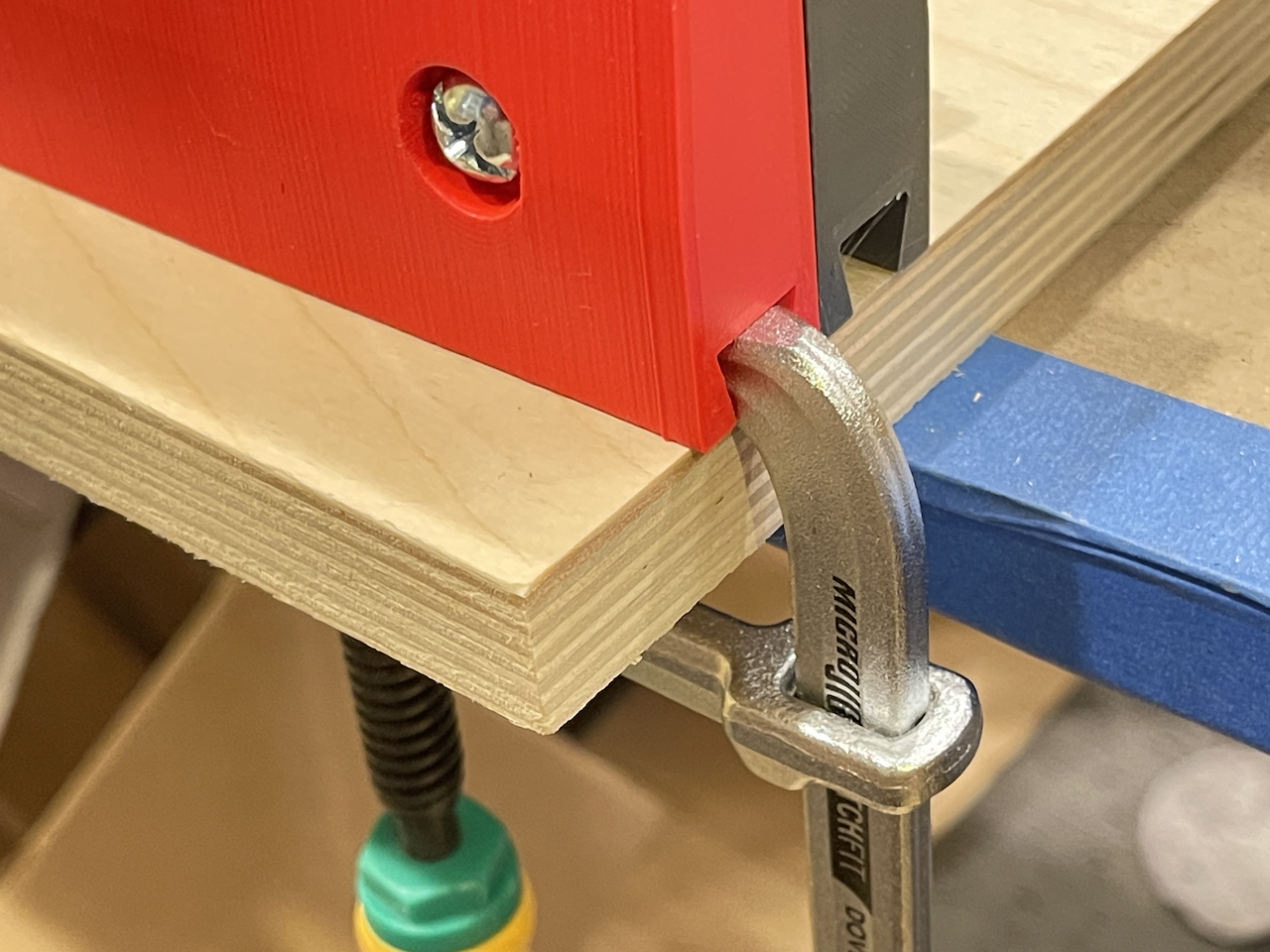 Card Scraper Vise and Honing Guide (KM Tools specification) by Tache ...