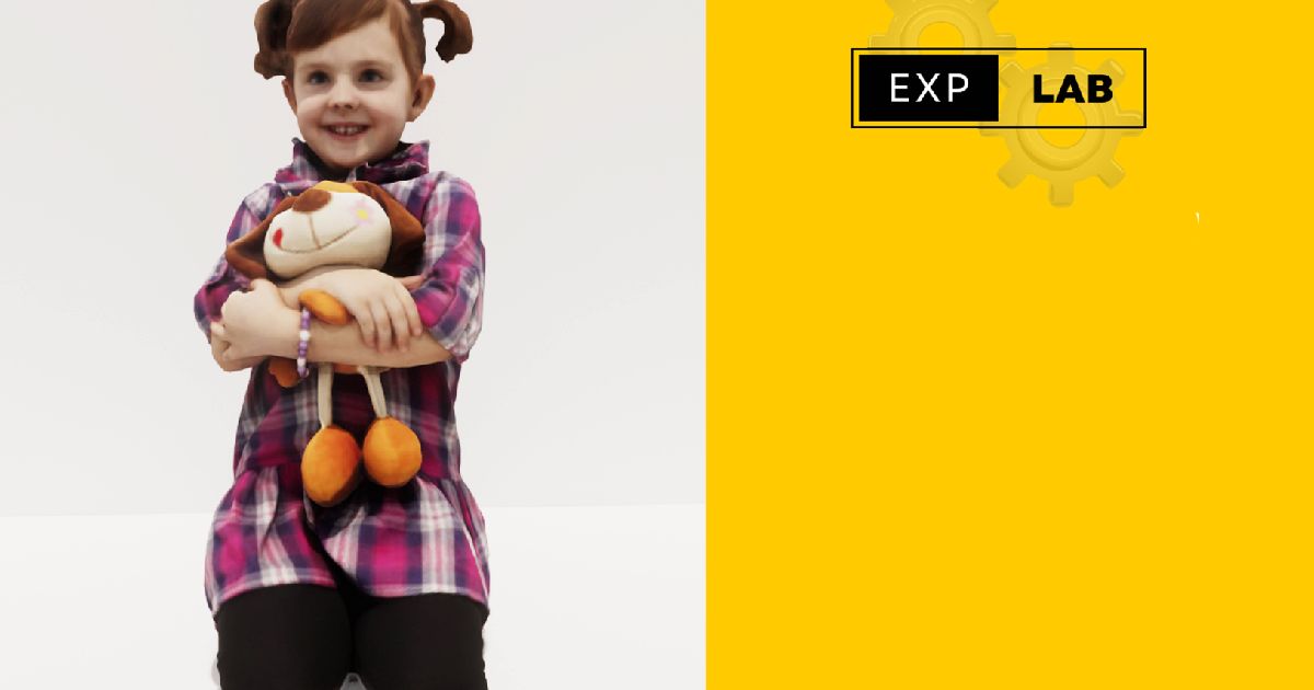 Little girl and her doll by Exp-lab | Download free STL model | Printables.com