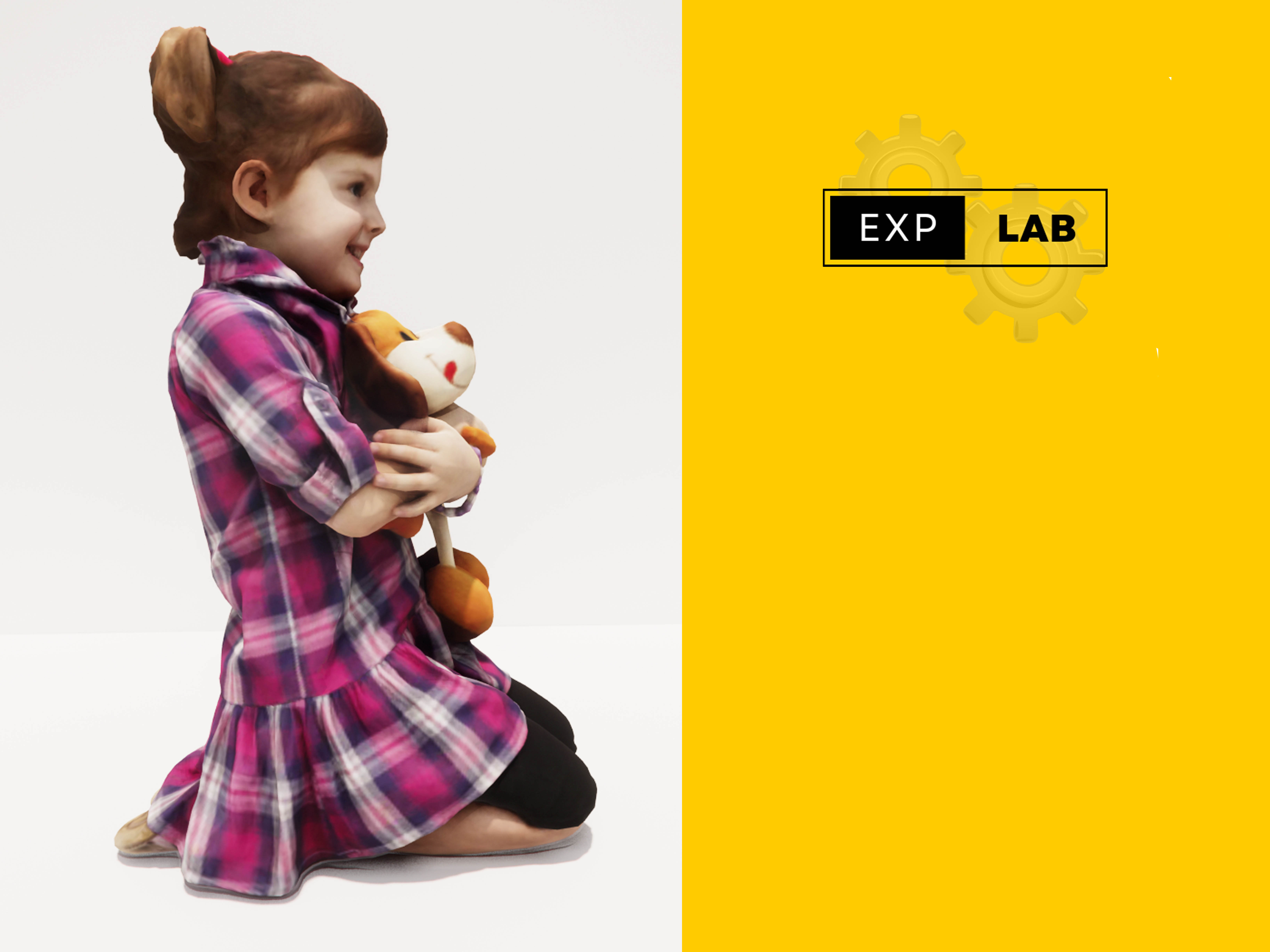 Little girl and her doll by Exp-lab | Download free STL model | Printables.com