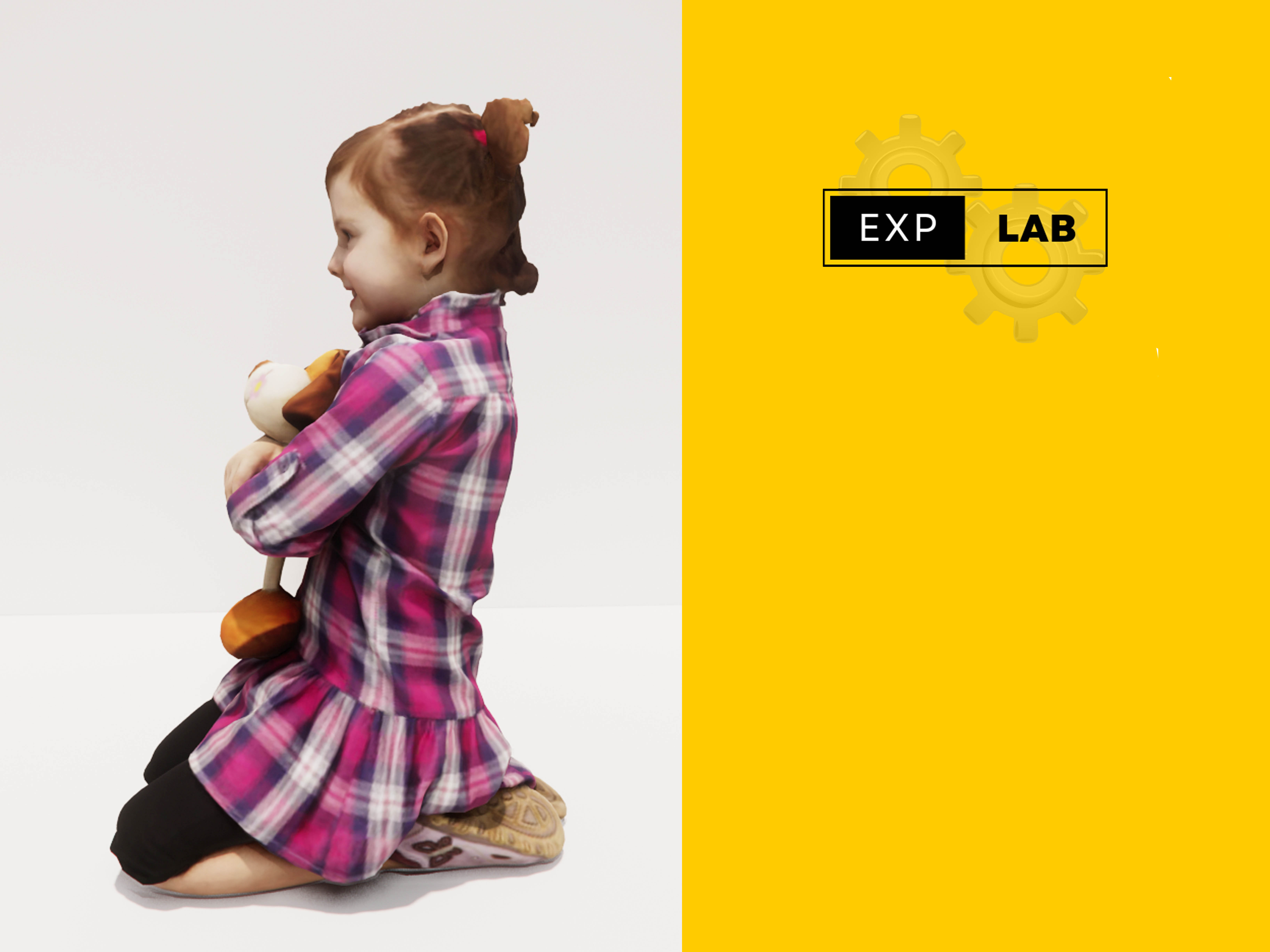Little girl and her doll by Exp-lab | Download free STL model | Printables.com