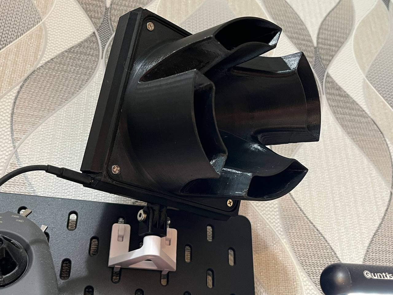 IKEA Skadis Noctua 120 mm custom home fan mount by Oleksii Zelivianskyi ...