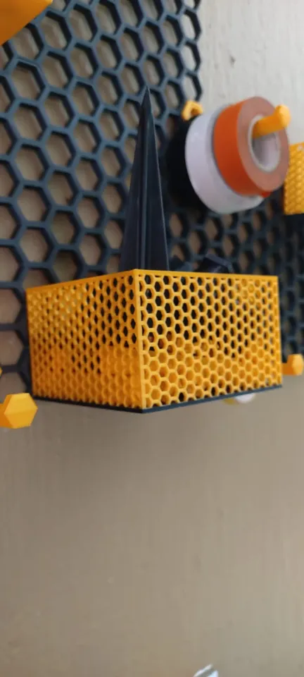 HSW Large honeycomb basket 100x100x63mm by Mario Alvarez | Download ...