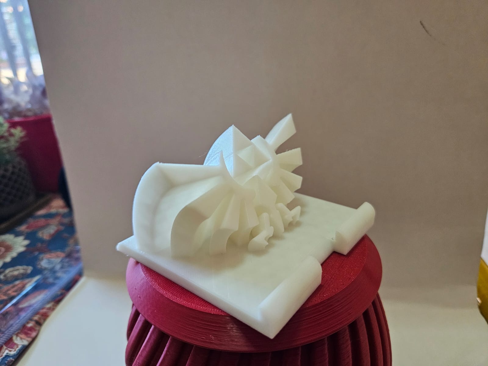 Zelda themed phone holder by Jhavitxu | Download free STL model ...