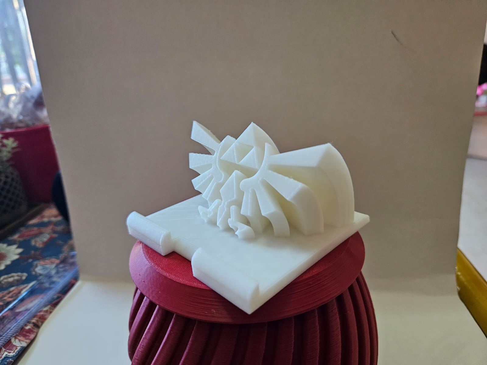 Zelda themed phone holder by Jhavitxu | Download free STL model ...
