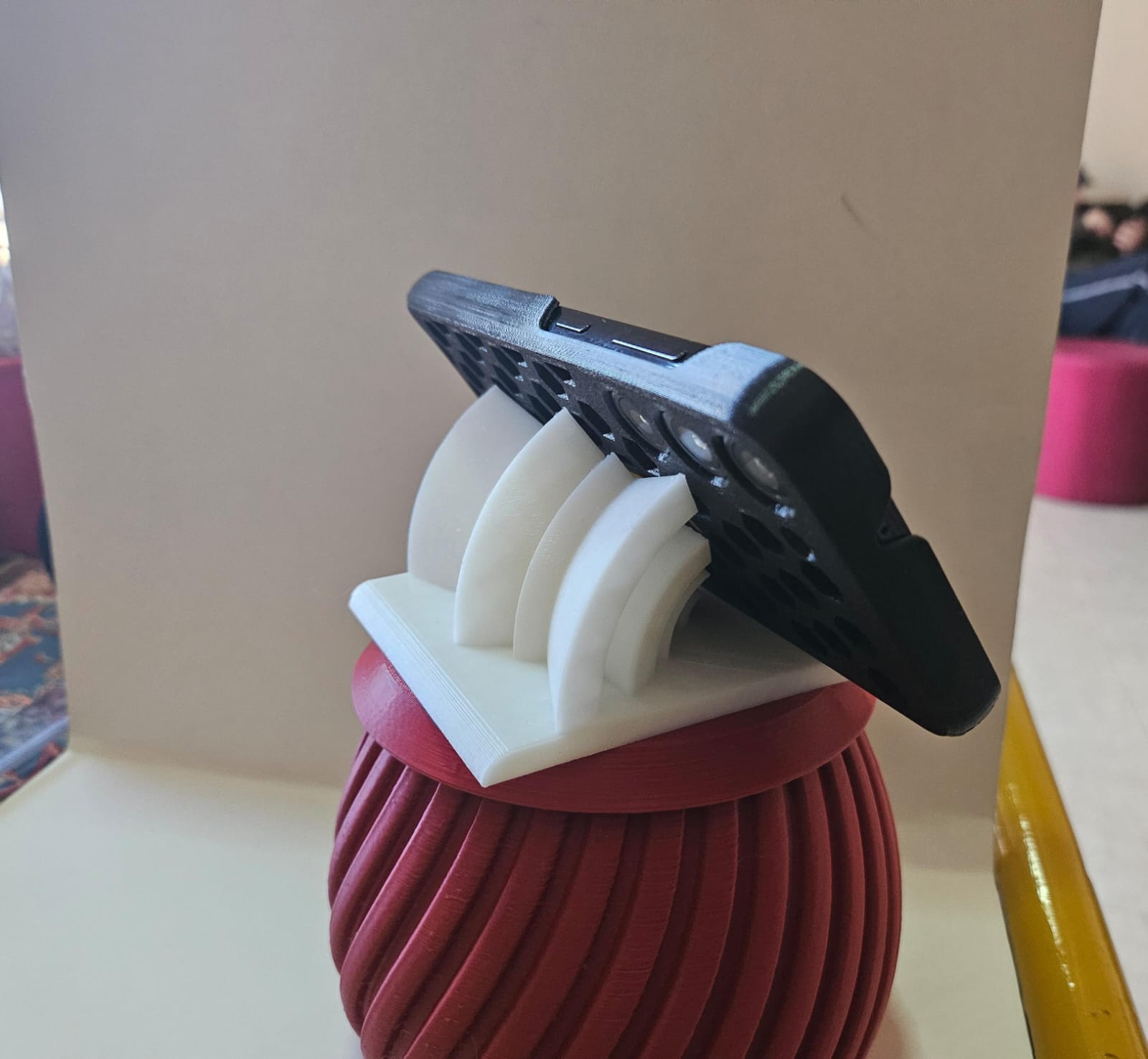 Zelda themed phone holder by Jhavitxu | Download free STL model ...