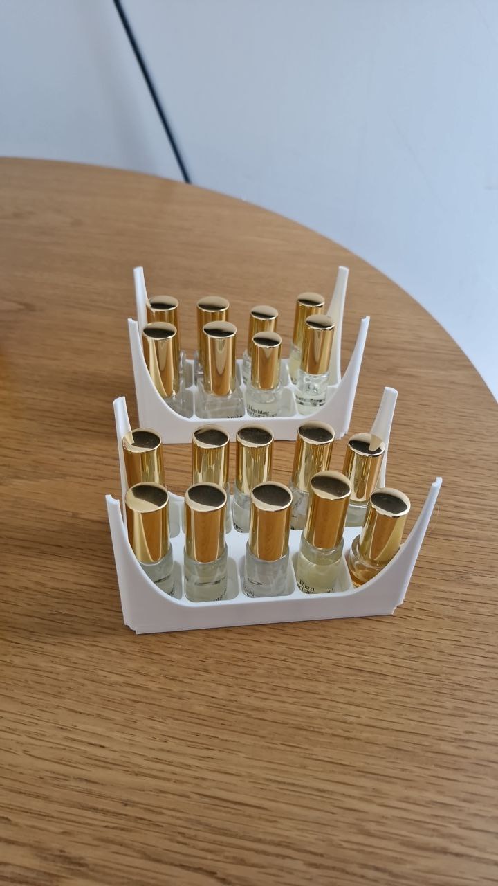 Stacked organizer for perfume testers par Gregory Sk | Téléchargez ...