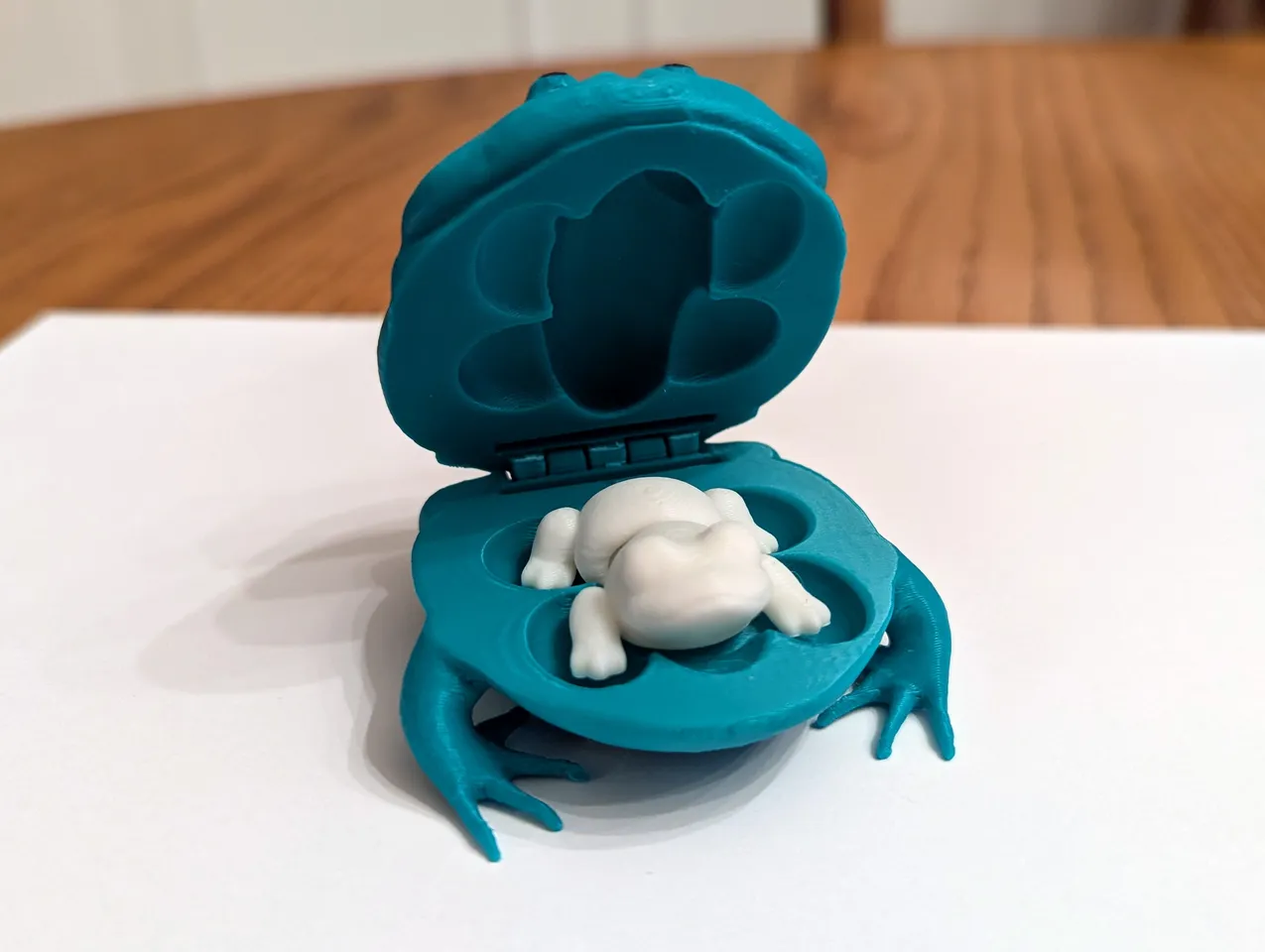 Flexi Frog Fidget in a Toad by scottg | Download free STL model ...