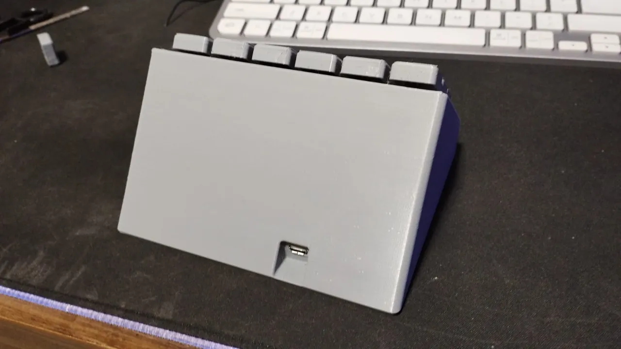 18 Key Macro Keyboard by Felipe Furst | Download free STL model ...