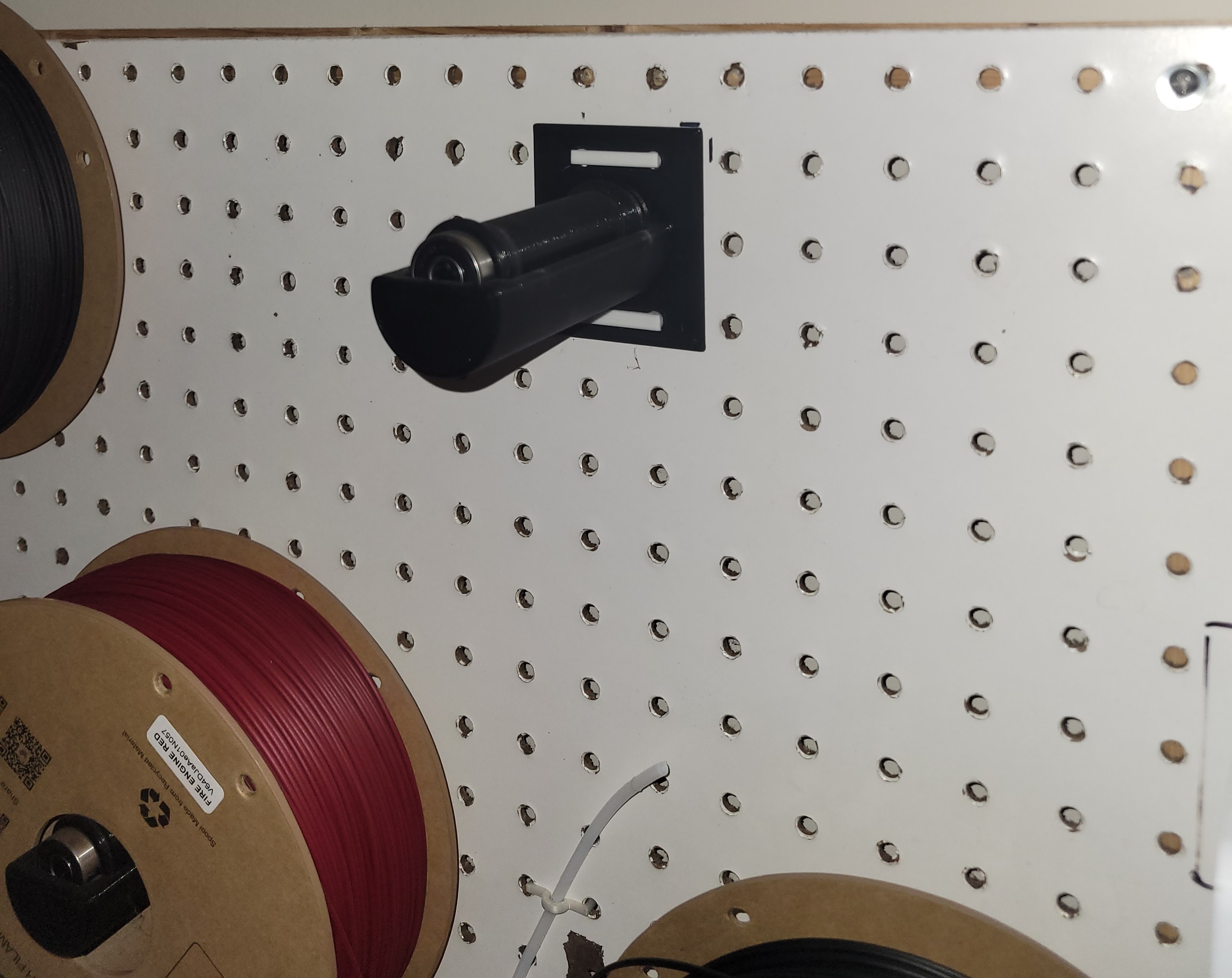 Pegboard Bearing Spool Holder by JKachele | Download free STL model ...