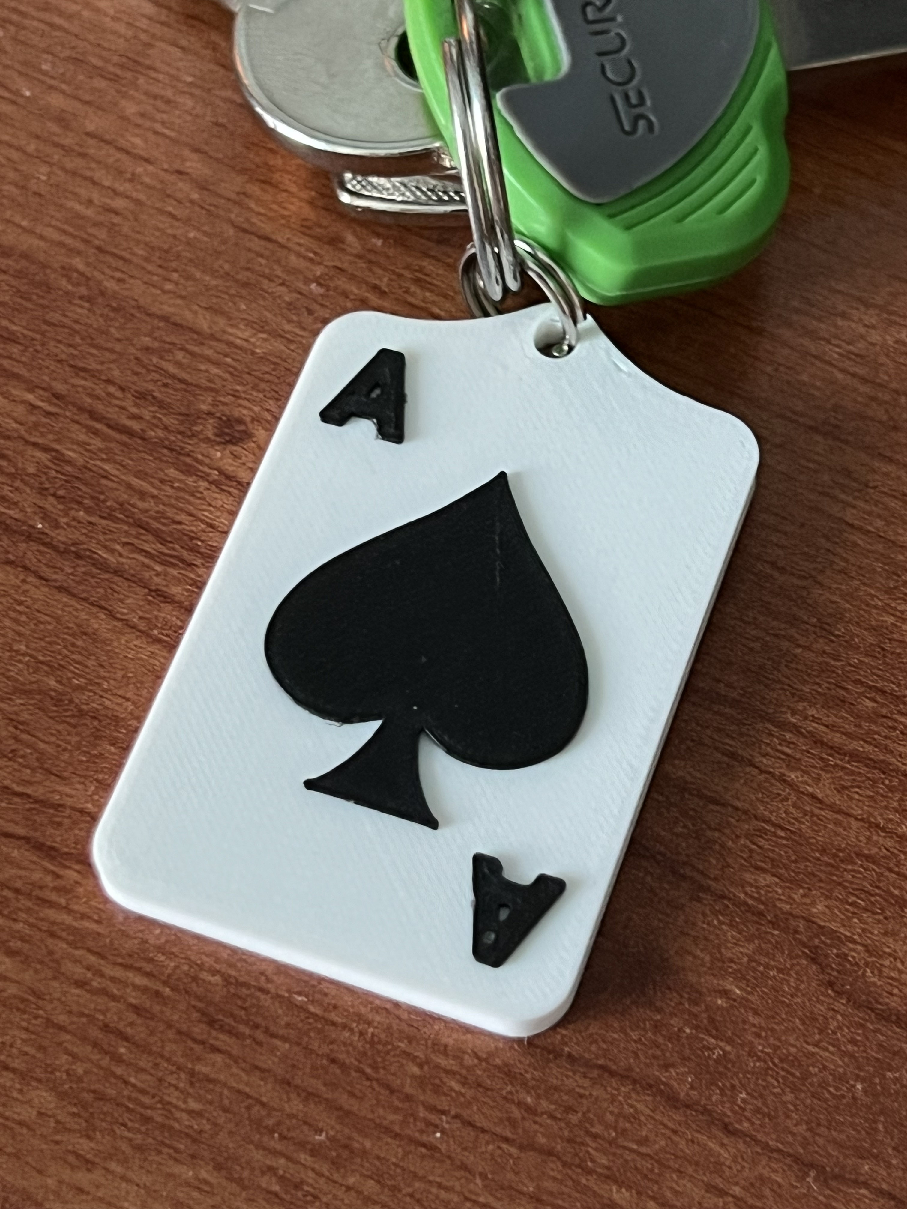 Ace of spades Keychain by matteozanghi | Download free STL model ...