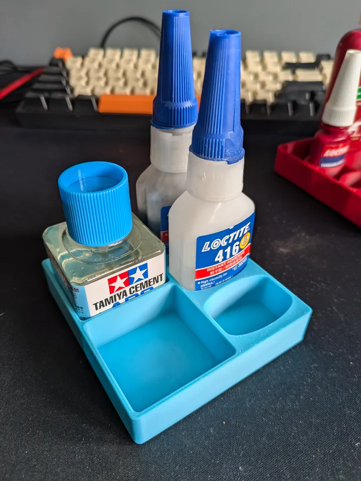 Tamiya/Loctite Stand by Squirrelbrain | Download free STL model ...