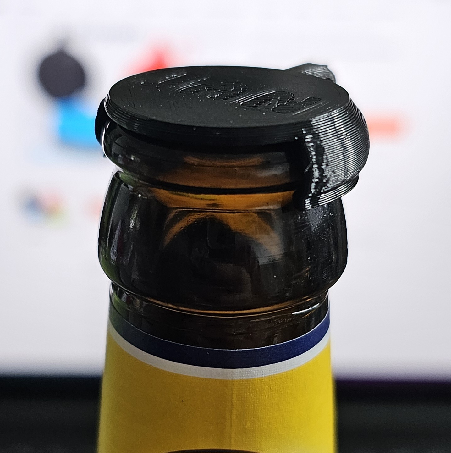 Beer bottle cap (Insect protection) by SolidKnow | Download free STL ...