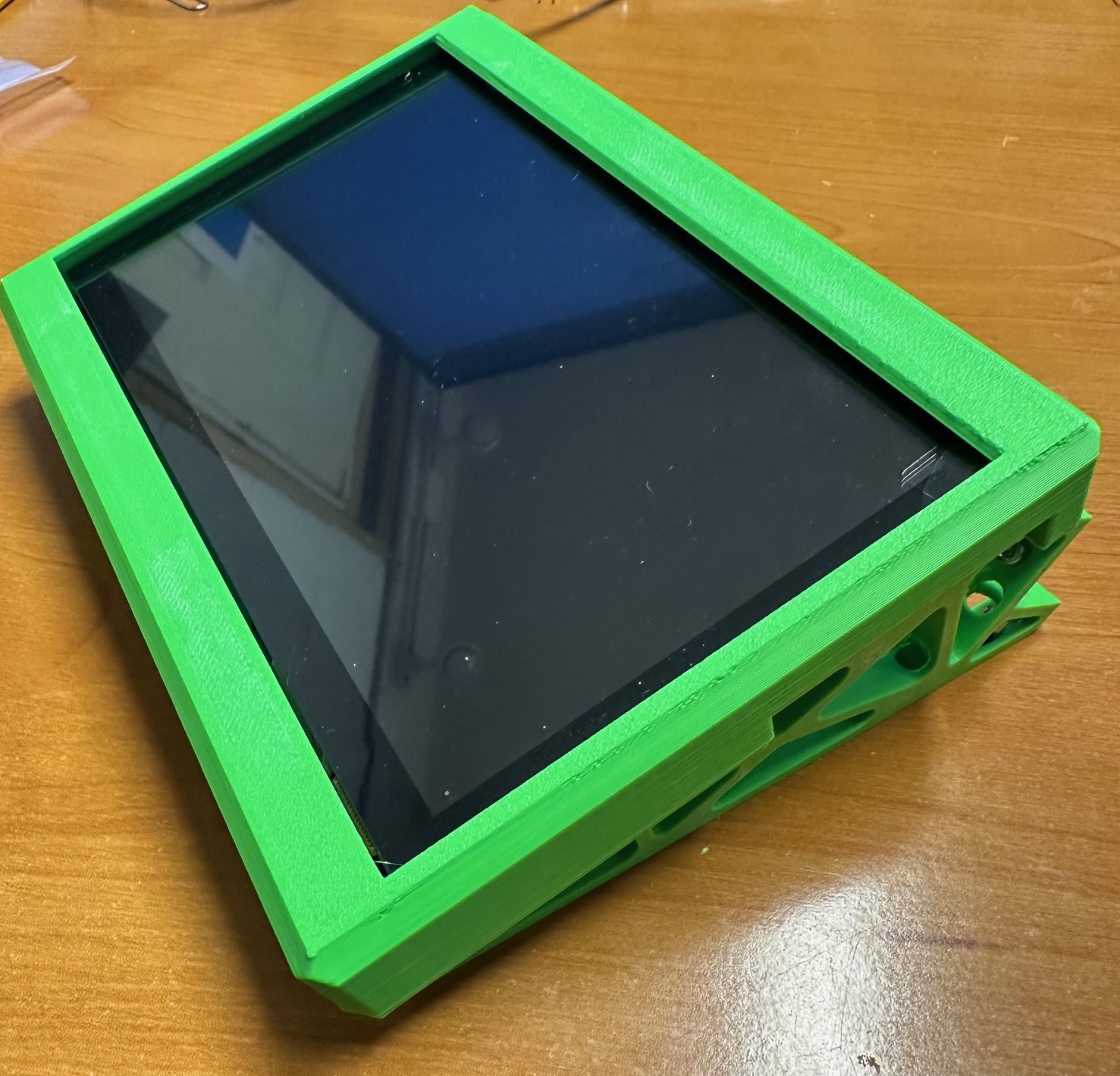 7in LCD Frame by bhouin | Download free STL model | Printables.com