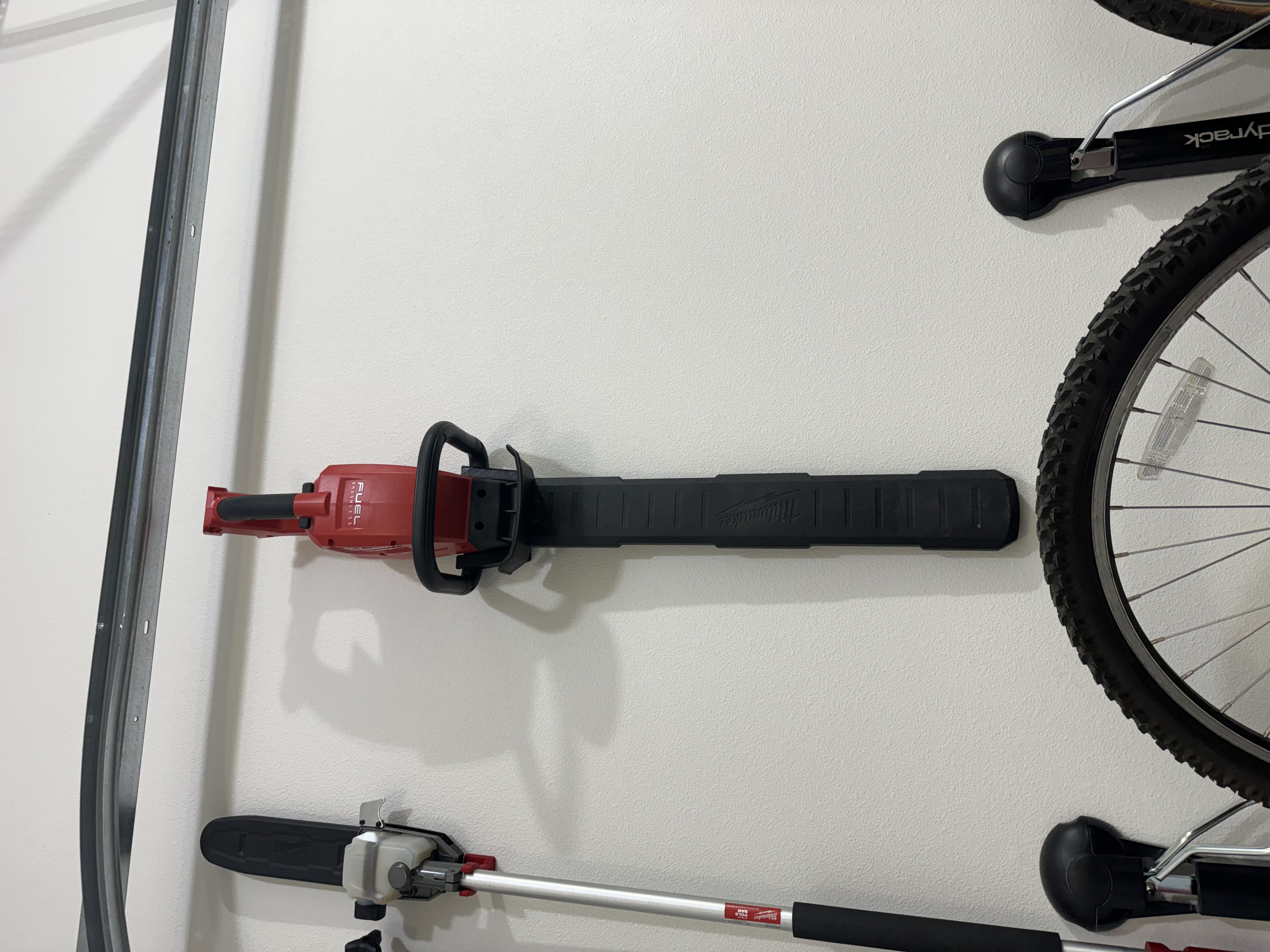 Milwaukee M18 Hedge Trimmer Wall Mount by mriv | Download free STL ...