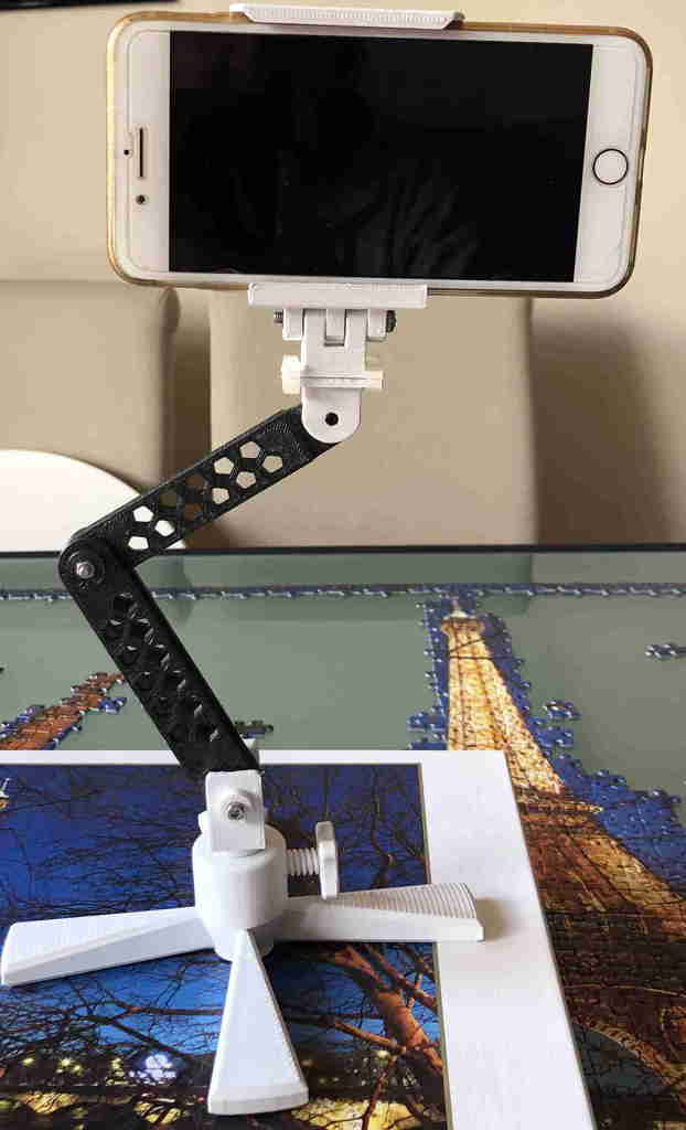 Adjustable smartphone stand by CMannucci | Download free STL model ...