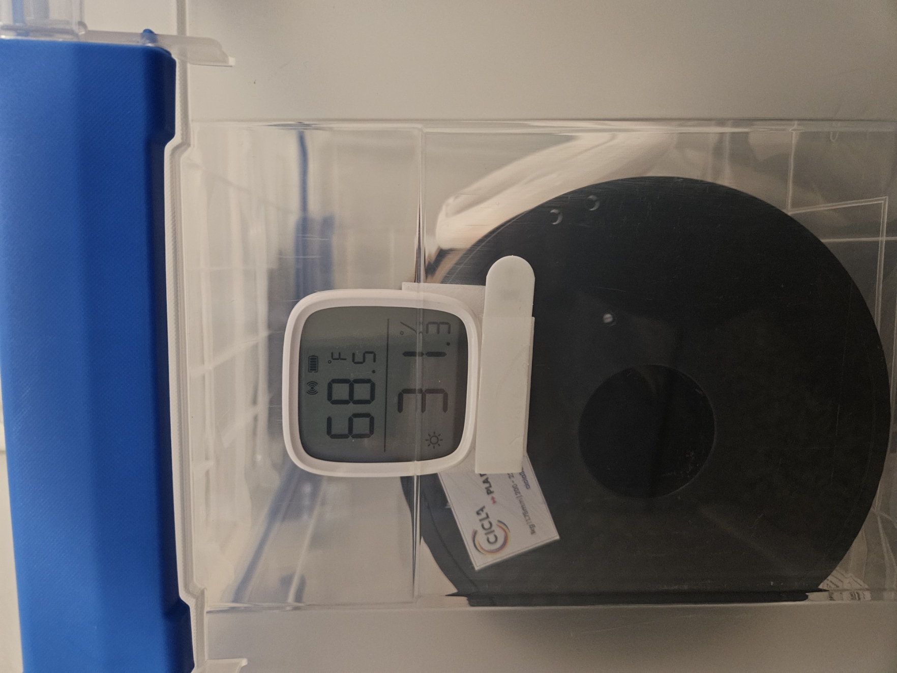 Sonoff Environment Sensor Dry Box Mount by Garrett Chism | Download ...