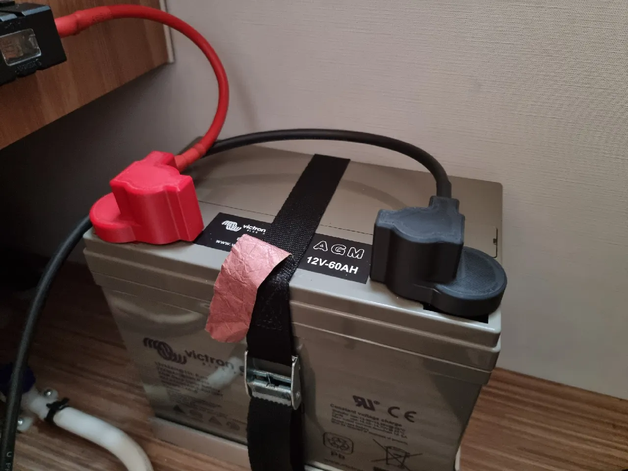 Victron 60Ah AGM battery terminal covers by Olivier | Download free STL ...