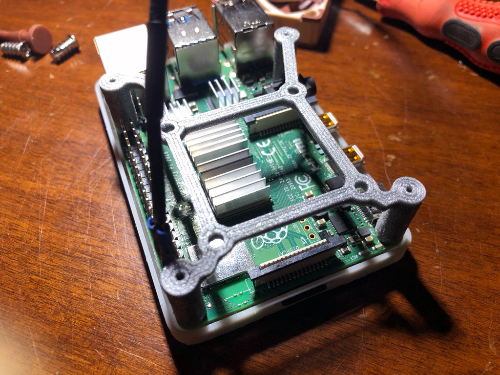RPI 2/3/4 fan holder by BeppeITA | Download free STL model | Printables.com