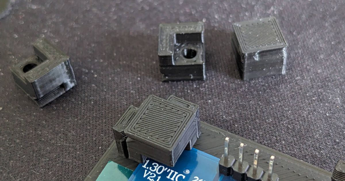 Circuit board clip lock mount (for 1,3 inch OLED I2C 128 x 64 pixel ...