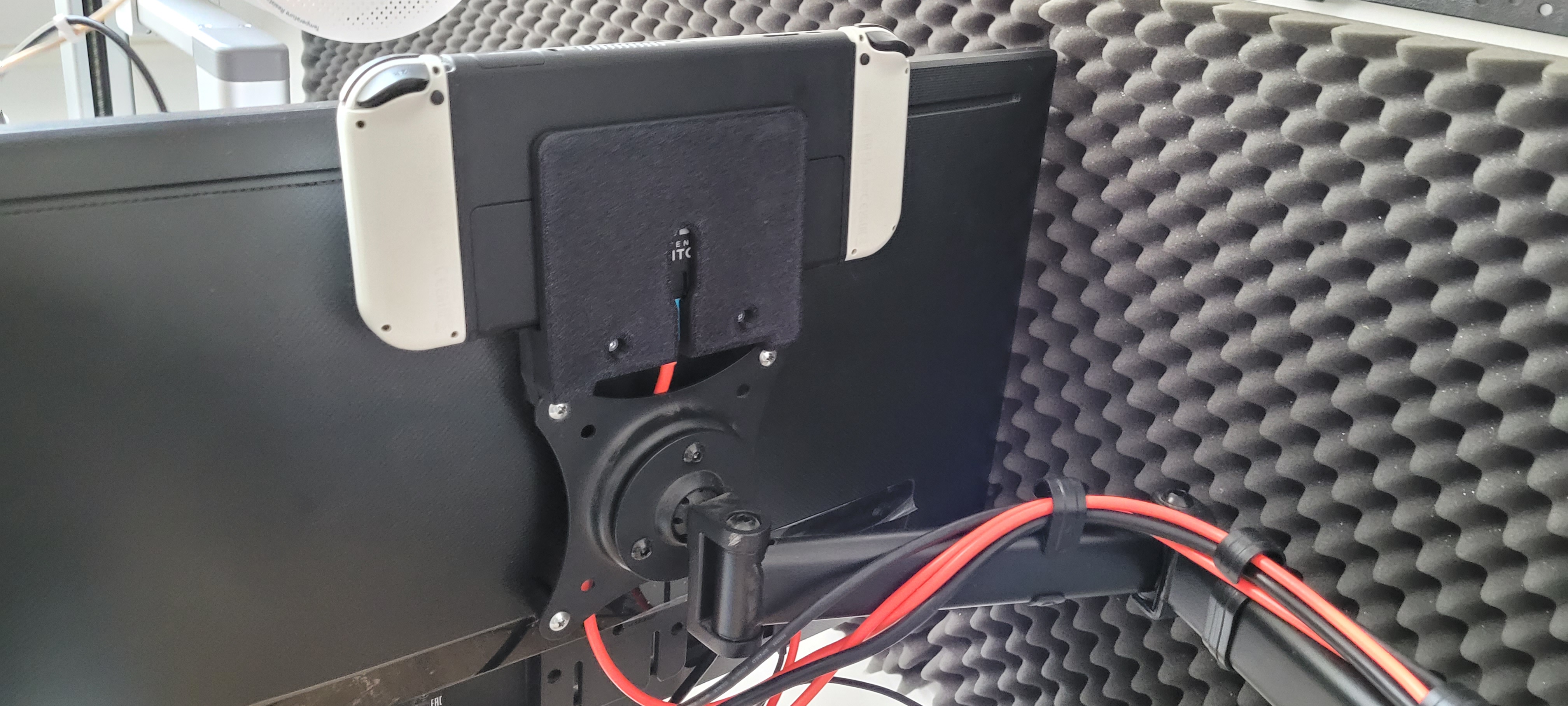 Nintendo Switch Monitor Dock (vesa 100x100) by banjohorse | Download ...