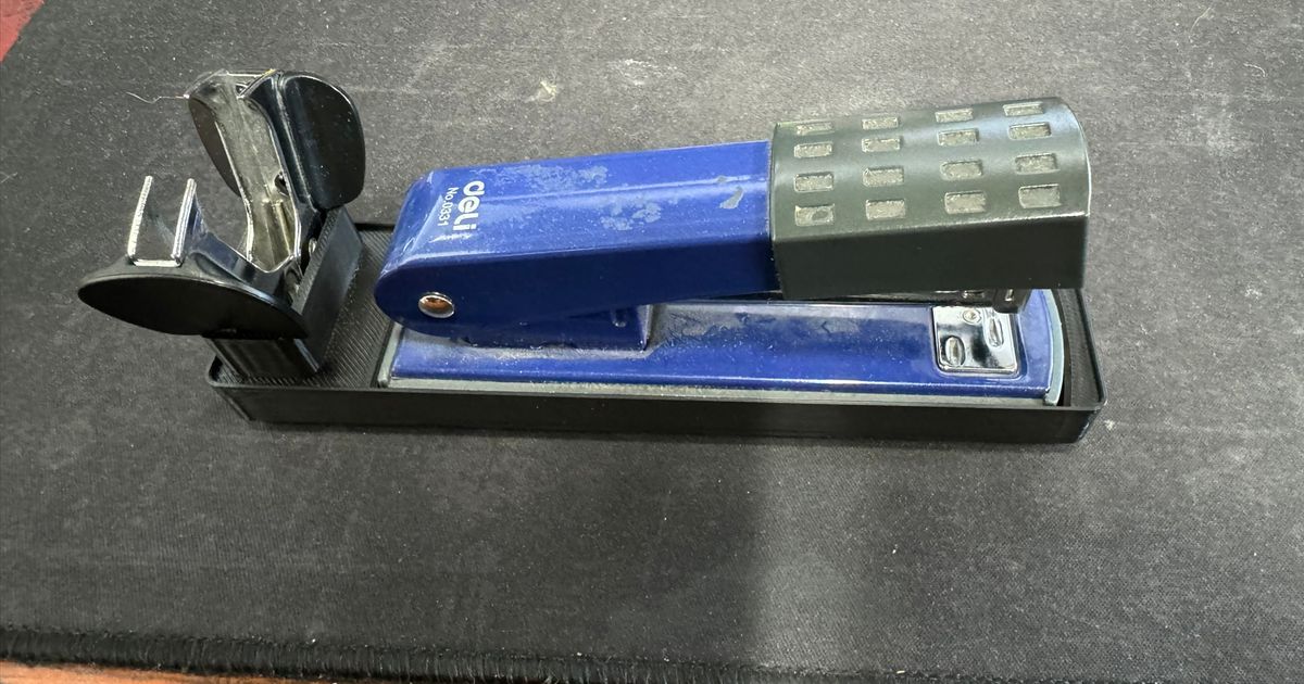 Gridfinity - 4x1 Stapler and Staple Remover by Dean Janscak | Download ...