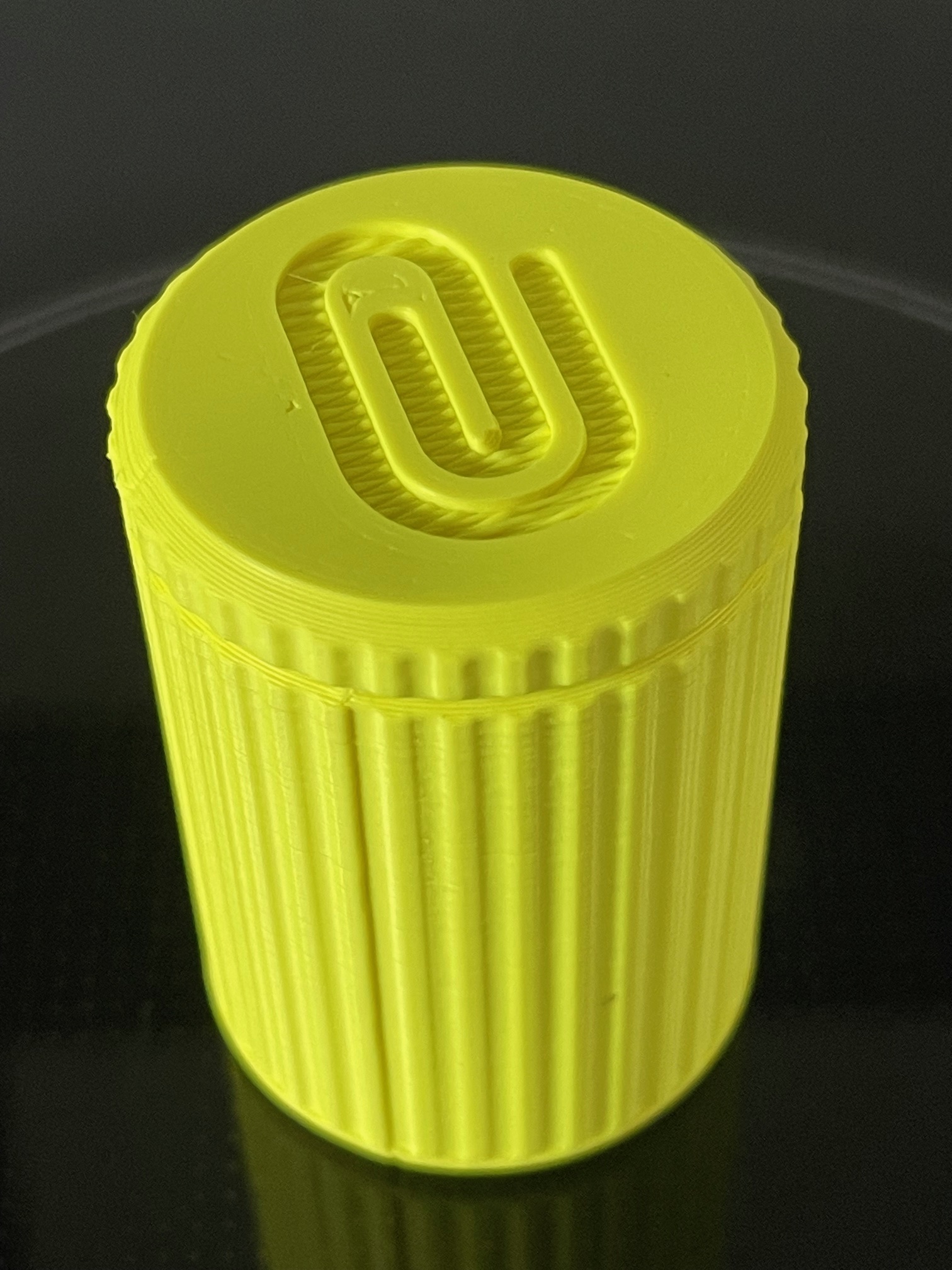 Travel Container for Paper Clips (with magnetic lid) by vmLOGIC ...
