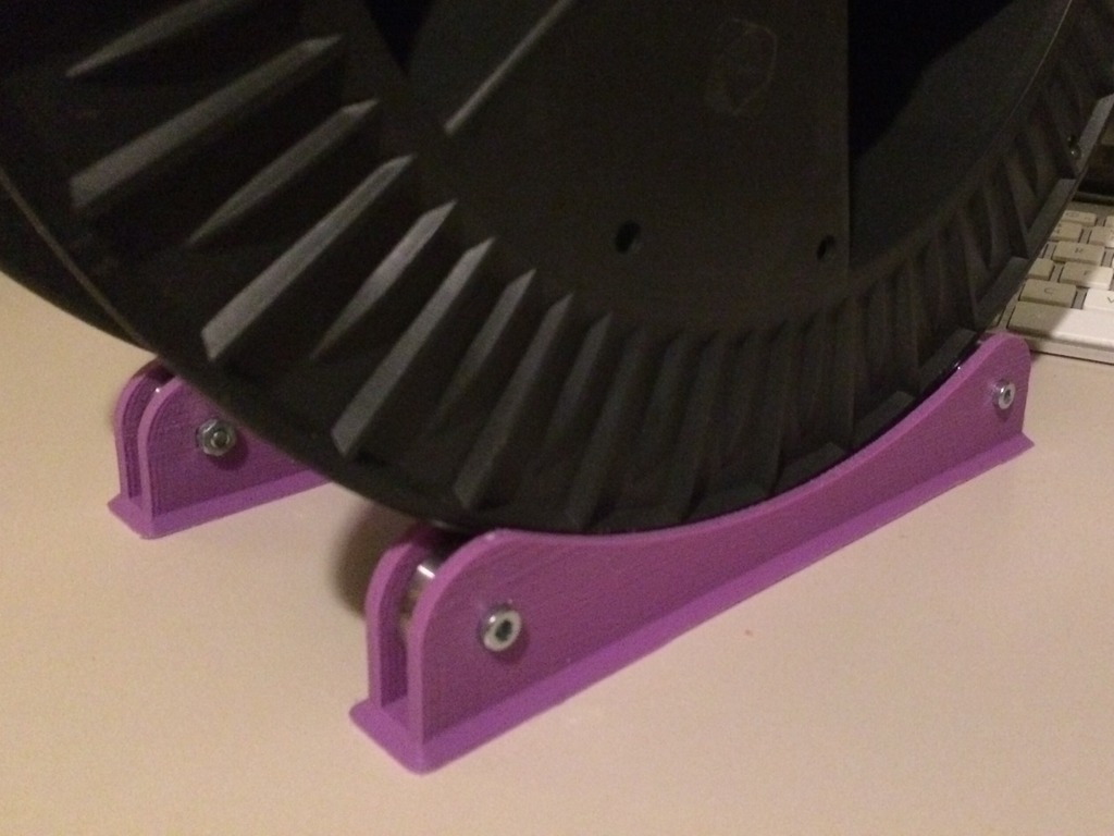 Just a spool roller 608Z Larger by smuk3d | Download free STL model ...