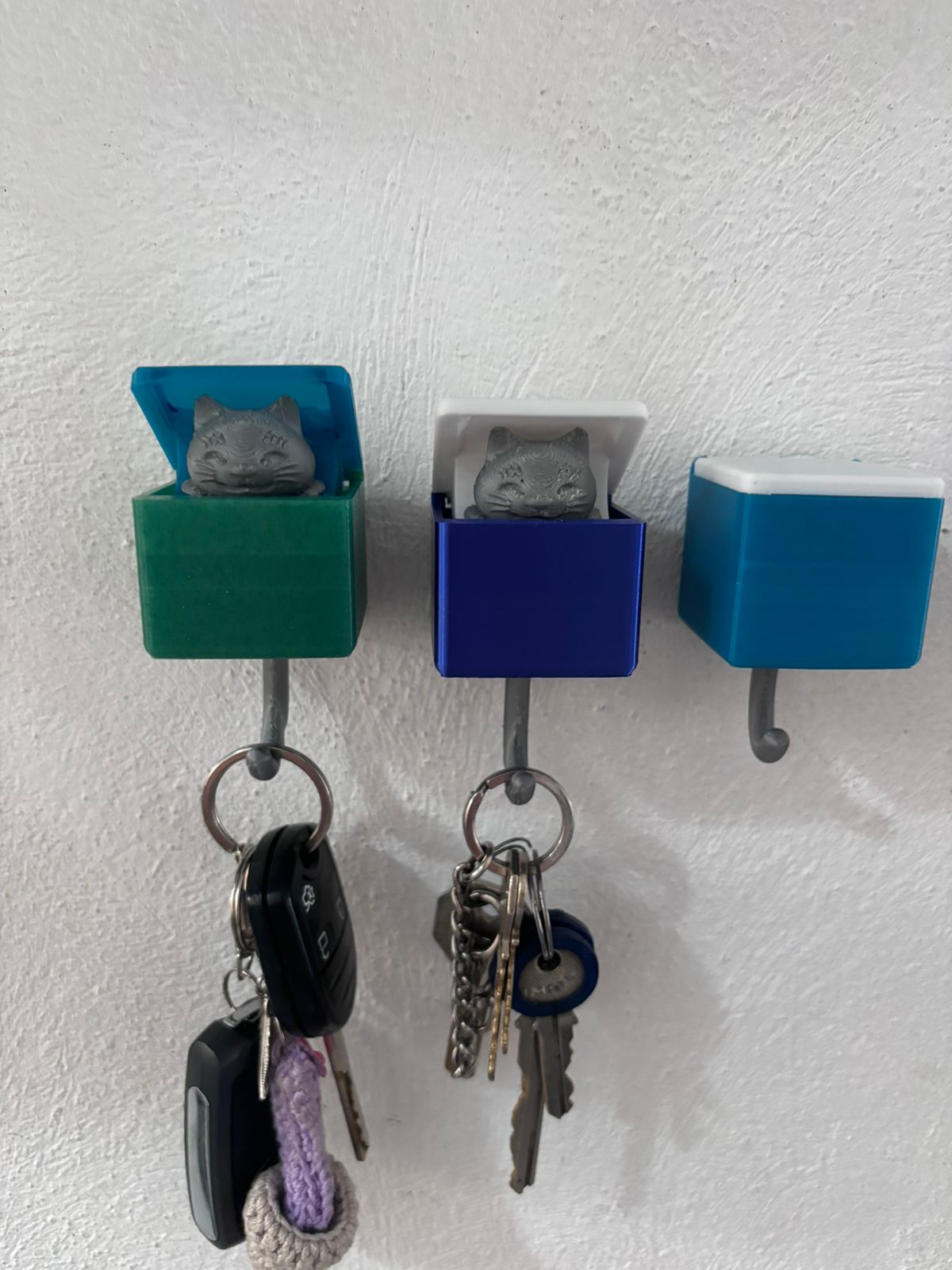 Re-engeneered catbox for reliability and easier printing by Emveor ...