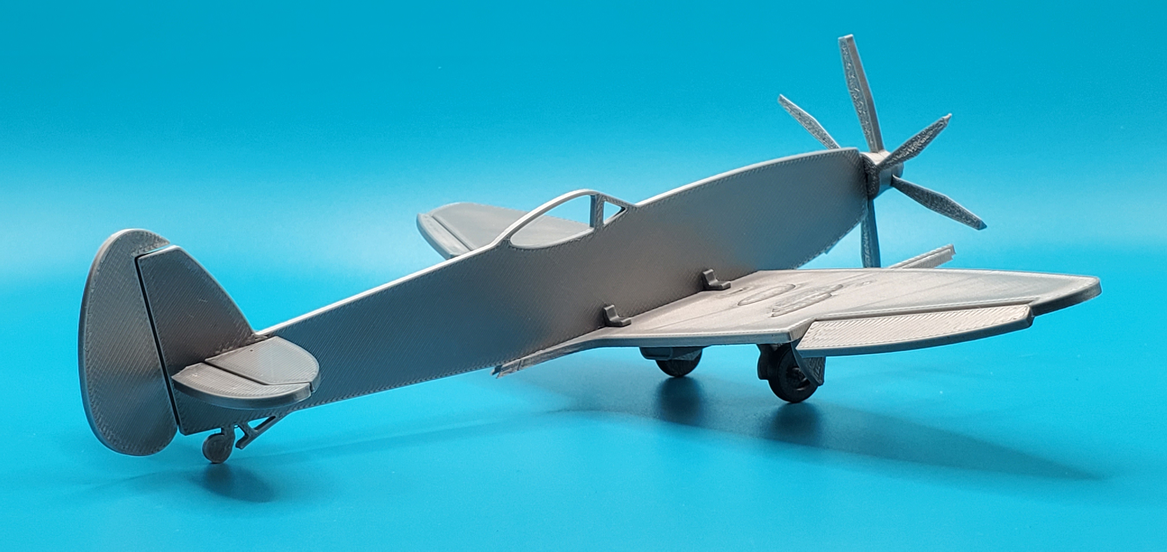 Supermarine Seafire Mk 47 - Contrarotating Props - Model Airplane Kit ...