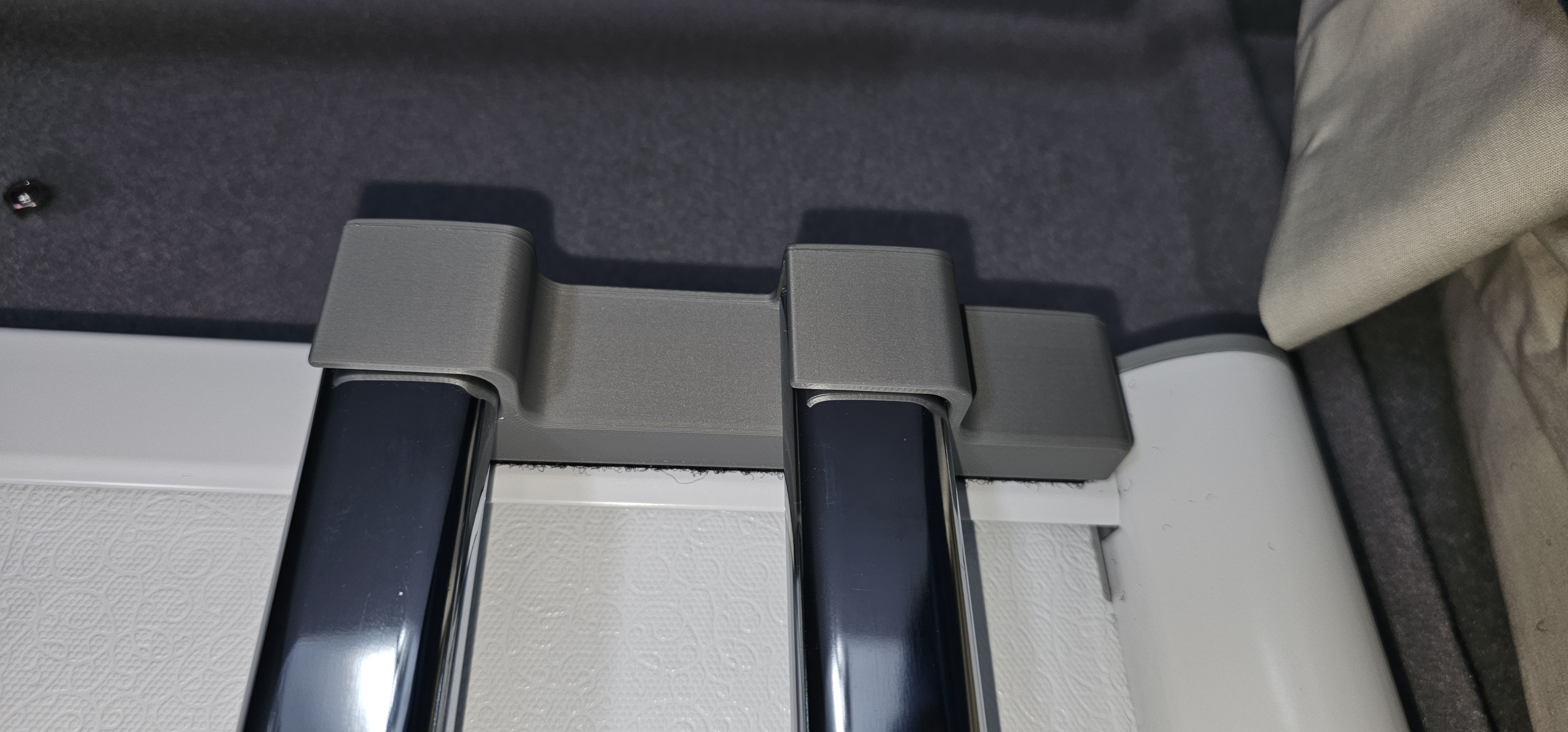 Caravan window bar bracket by Rob | Download free STL model ...