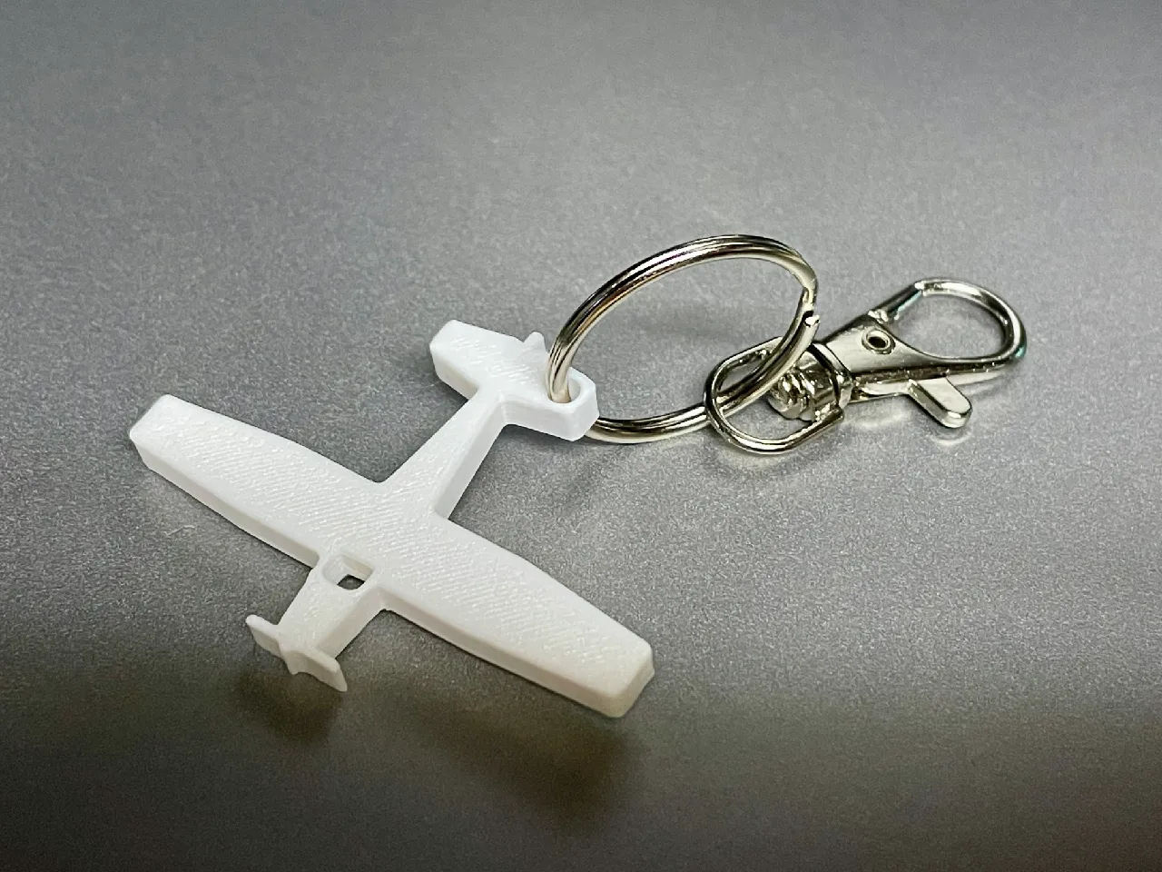 Cessna 172 Skyhawk Keychain by CGo | Download free STL model ...