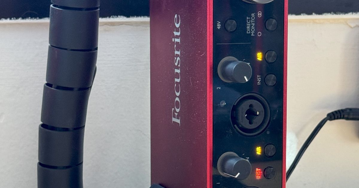 Focusrite Scarlett 2i2 Vertical Stand by Mohamad Kaakati | Download ...