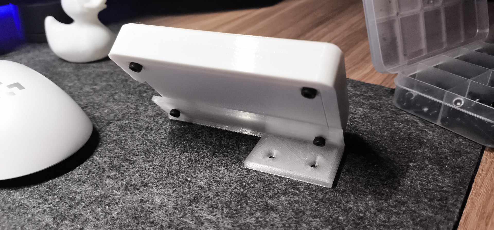 CYD generic enclosure mount for 4040 extrusion profiles by Vi ...