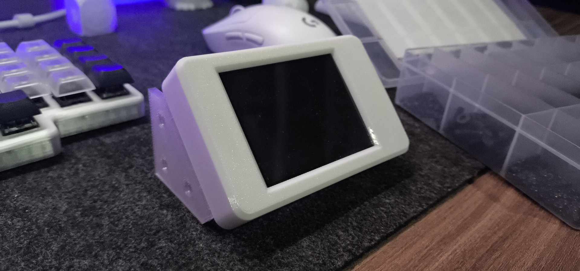 CYD generic enclosure mount for 4040 extrusion profiles by Vi ...