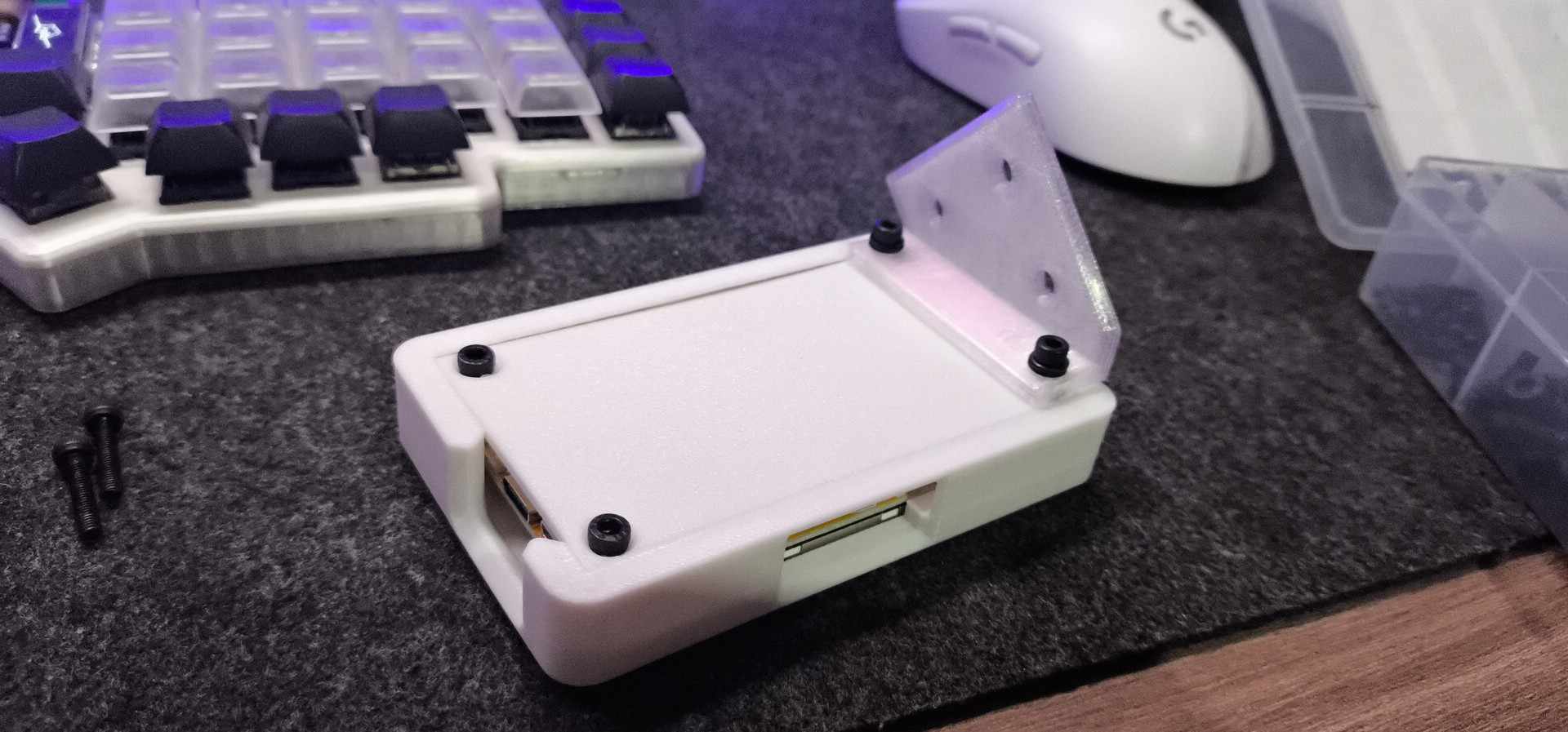 CYD generic enclosure mount for 4040 extrusion profiles by Vi ...