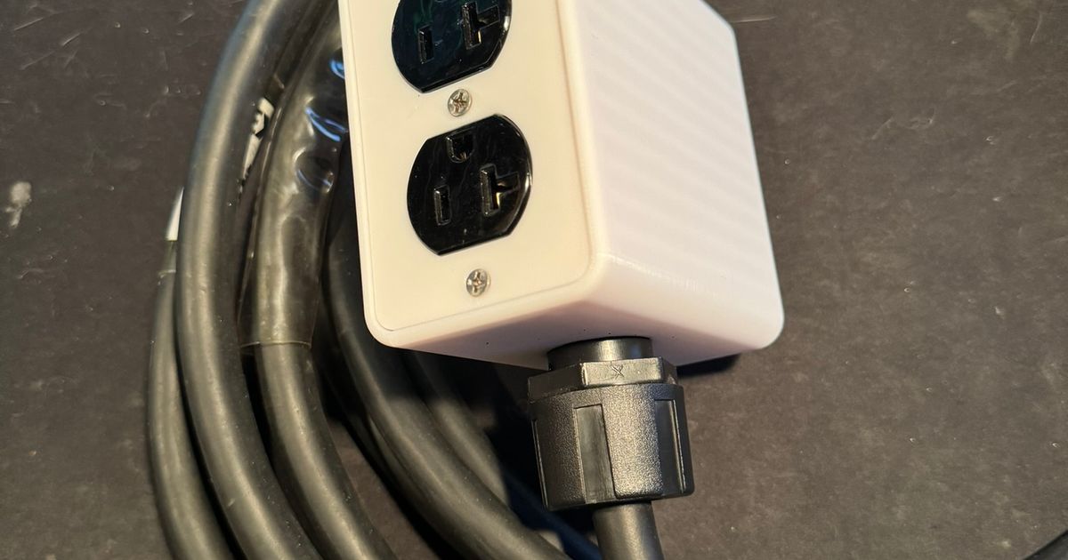 Portable Outlet Box by McKeeTech | Download free STL model | Printables.com