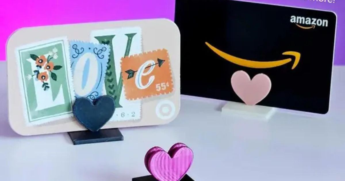 Heart display stand | Holder for photos, cards, notes and more! | Cute ...