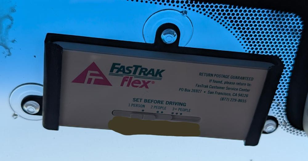 FastTrak Flex Suction Cup Mount by heartRobotic | Download free STL ...
