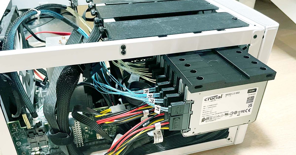 Modular SSD Bracket Upgrade Kit by jjonek | Download free STL model ...