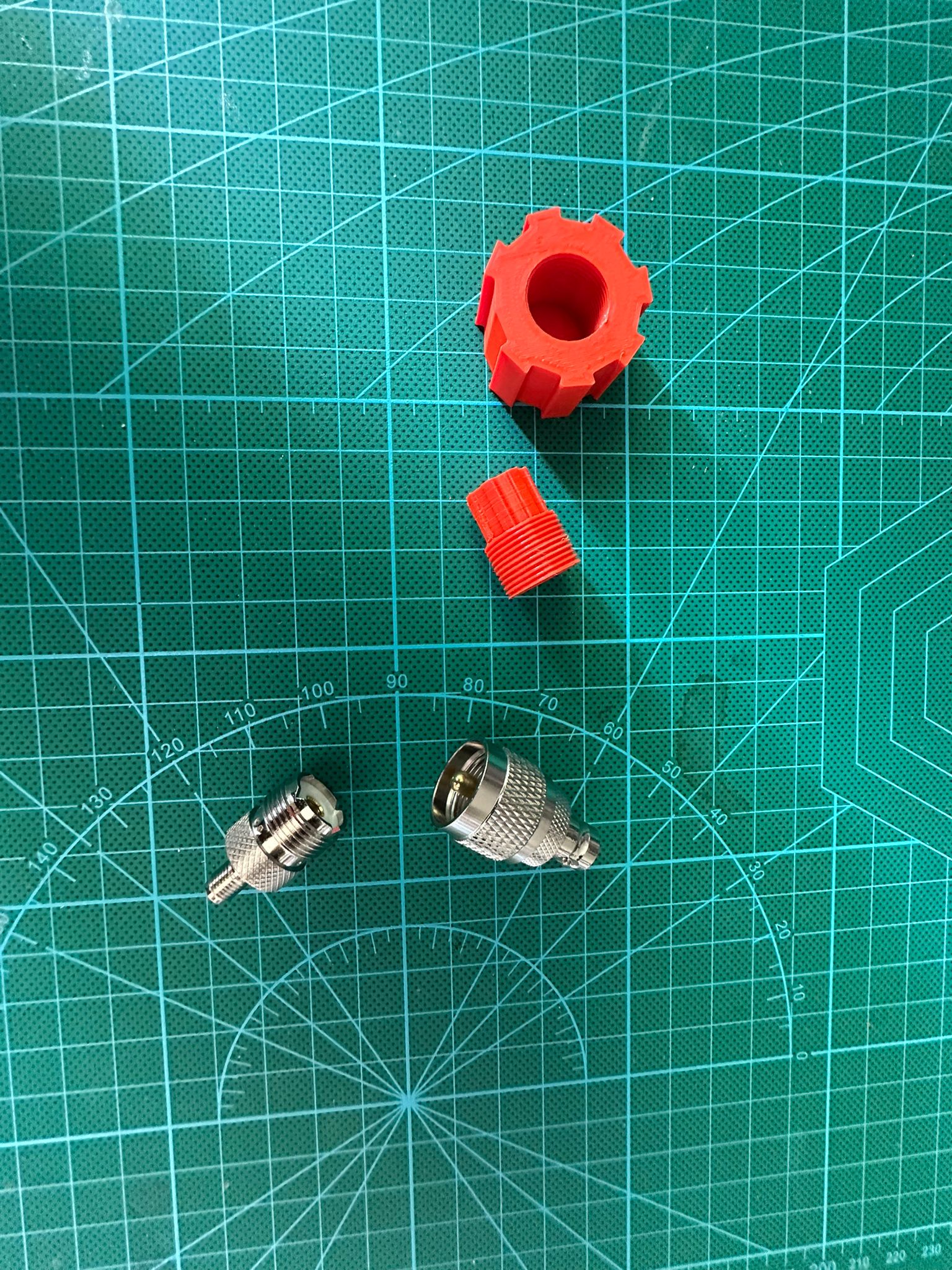 UHF/PL239/PL259 screwable caps by Sorin Badea | Download free STL model ...