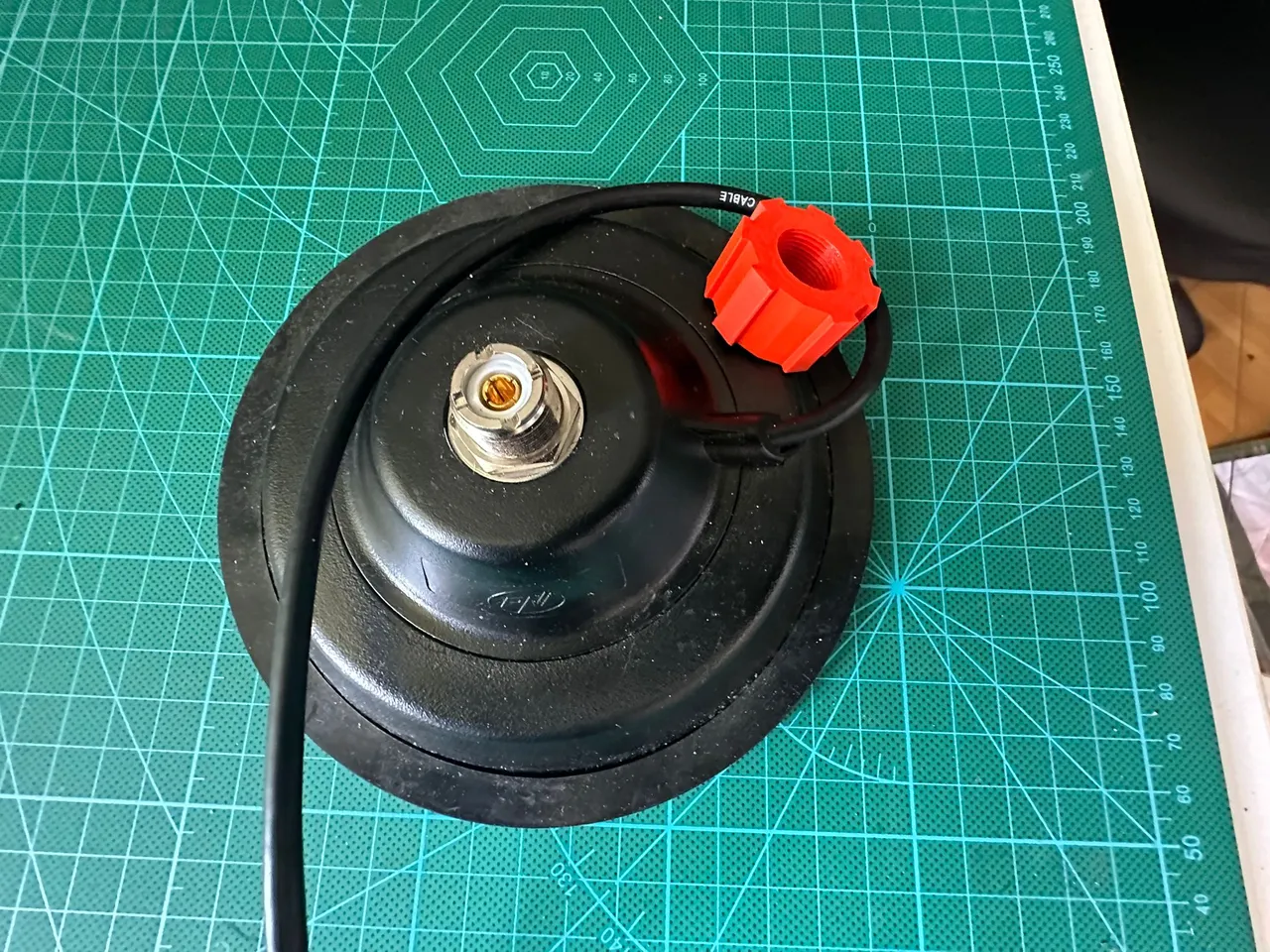 UHF/PL239/PL259 screwable caps by Sorin Badea | Download free STL model ...