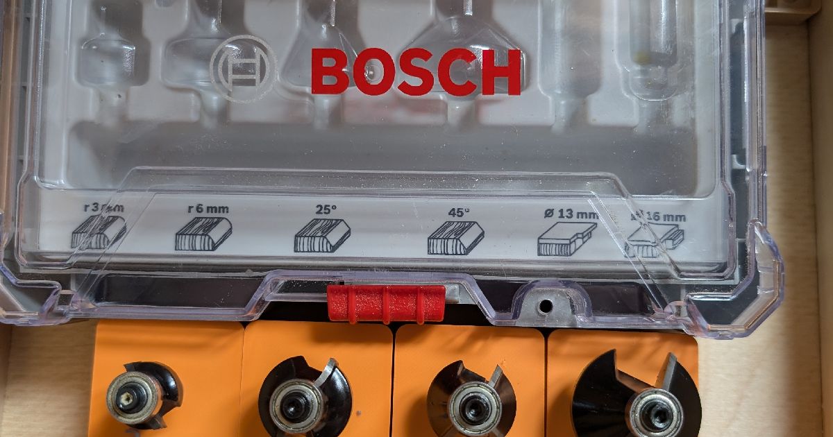 Gridfinity holder for Bosch router bit set by Bergsten | Download free ...