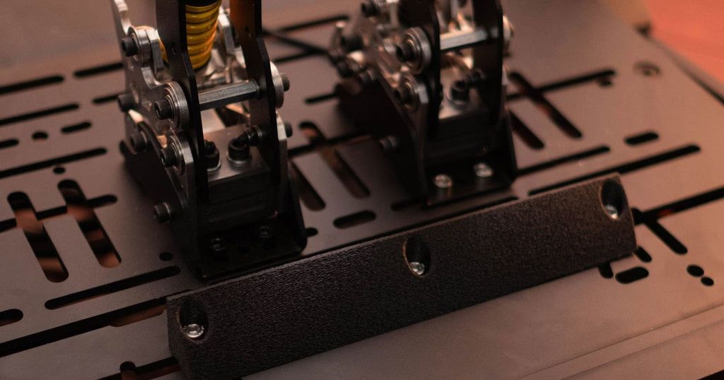 Heel rest for simracing pedals by Max Gripp | Download free STL model ...