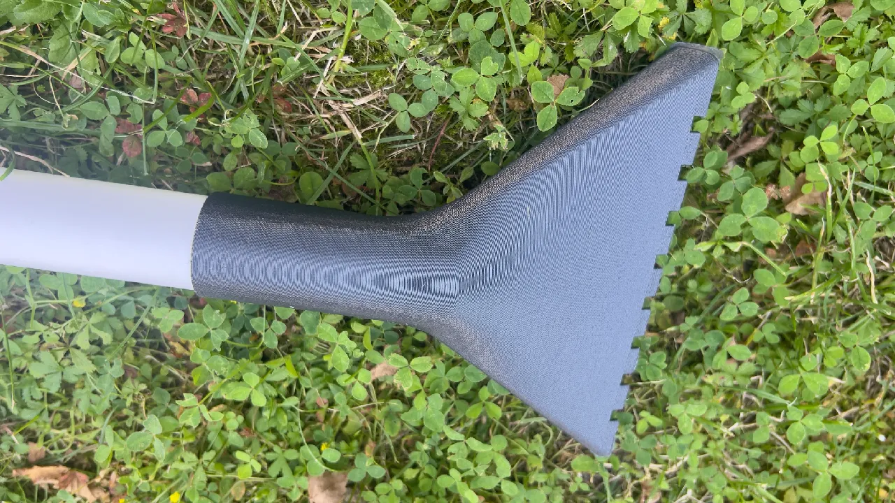 Swimming pool suction tip by radoslawo | Download free STL model ...