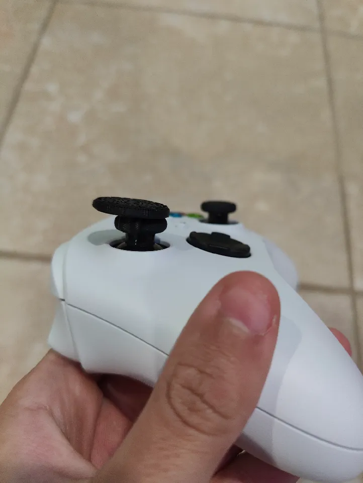 Xbox Oreo Joystick clip on by 3DCreator | Download free STL model ...