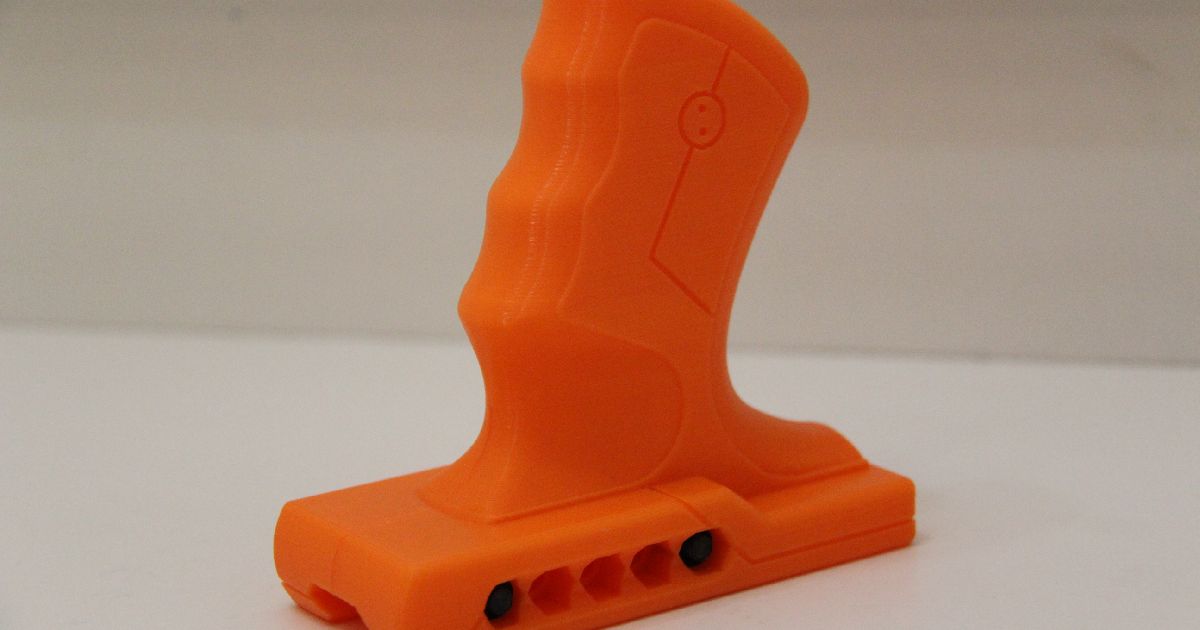 Nerf Raider / Rampage grip for picatinny and Dart Zone rails by Gunner ...